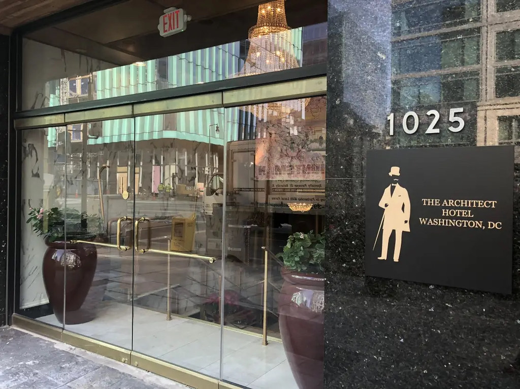 Hotel Signs - Impact SignsProject Gallery - Our Work - Impact Signs